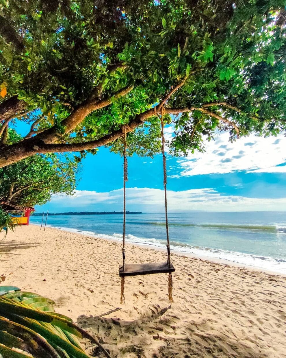 15 Tempat Wisata di Banten Paling Ikonik dan Populer - WisataHub
